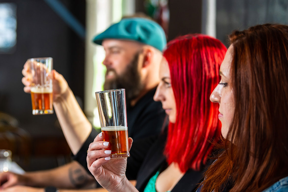 Beer Basics: How To Taste Beer Like A Pro - The Crafty Pint